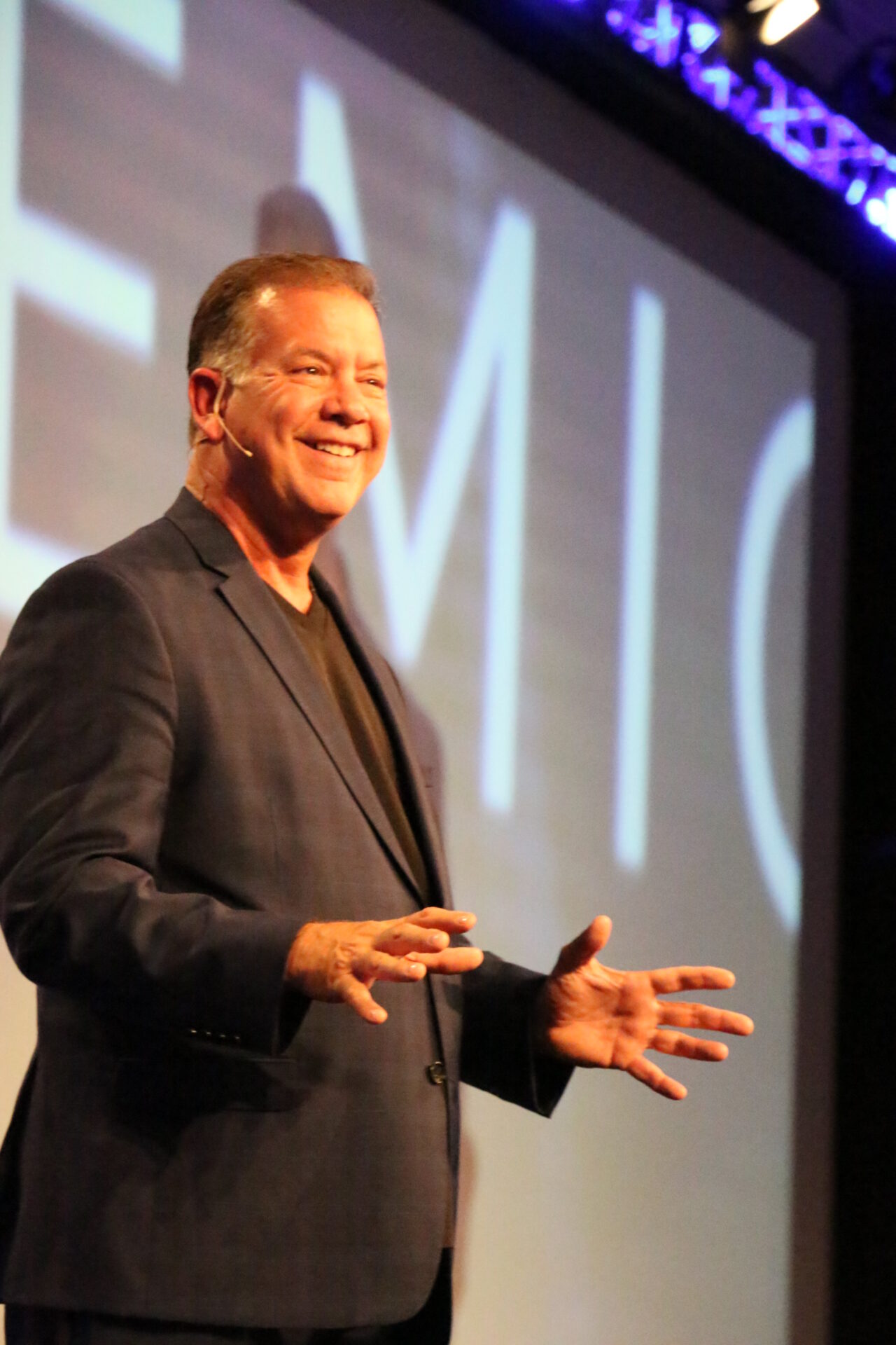 Keynote and motivational speaker | Coach Piccolo